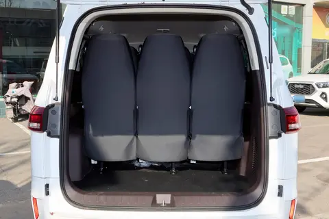 新车 | 售13.18万元/9座中大型MPV，北汽制造锐胜王牌M7新车型上市_懂车帝