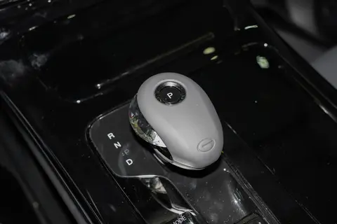 新车 | 广汽传祺E9超级快充宗师版到店 39.28万元/4C超充/中大型MPV_懂车帝