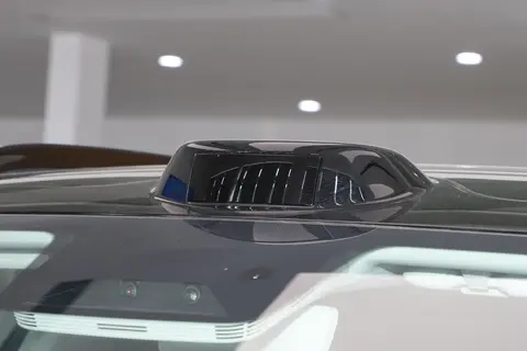 零跑C16：轴距2825mm，带骁龙8295P芯片+激光雷达，家用挺合适_懂车帝