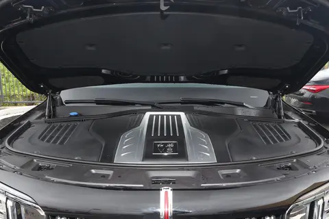 红旗LS7| 超大SUV 搭载4.0T V8发动机+8AT变速箱+适时四驱系统_懂车帝