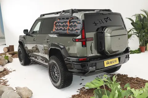 新车 | 纯电续航170公里，猛士M817最新消息，预售价32.99万元起_懂车帝