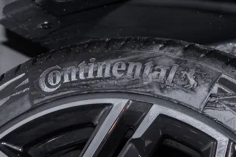 试驾2026款深蓝L06，13.99万起，配置拉满，家用真香！_懂车帝