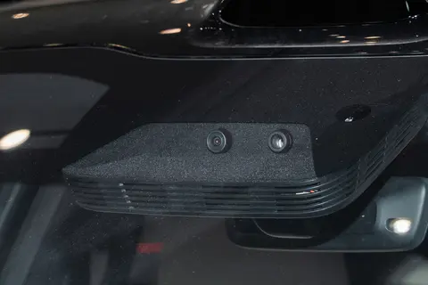 开过BBA再换 蔚来ES6，才明白豪华品牌车正在换一种玩法_懂车帝