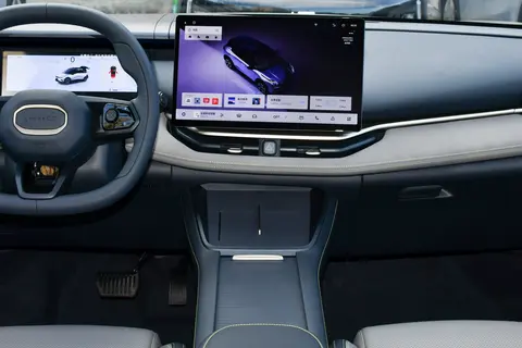 新车 | 全新轮辋/现款10.86万元起，2026款领克06 Relive森珀绿实车_懂车帝