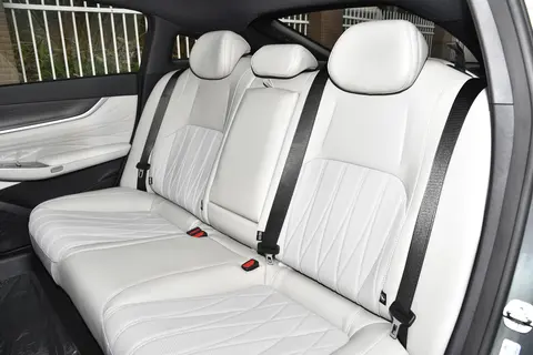 长安启源A07评测：纯电续航710km，L2+级智驾，值得购买吗？_懂车帝