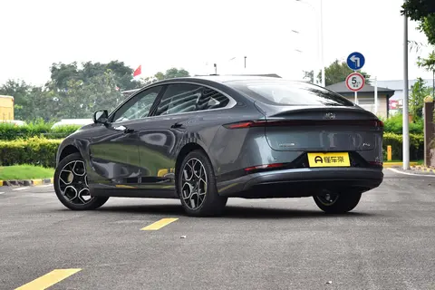 资讯｜增泊车系统/交互体验升级，长安启源A07开启OS 2.1版本OTA_懂车帝