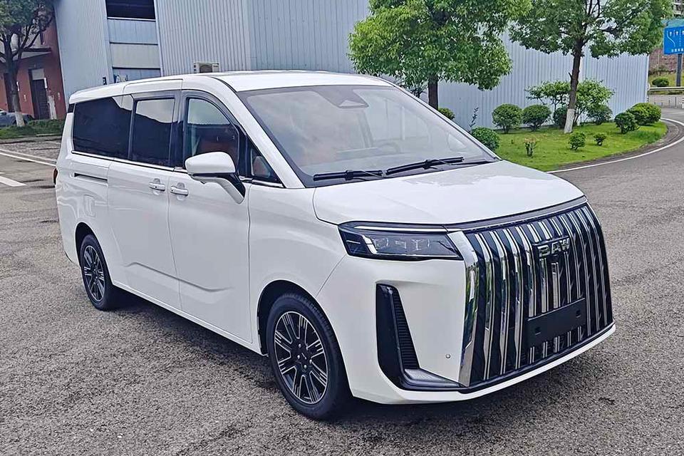 【锐胜M8新能源】北京汽车制造厂_锐胜M8新能源报价_锐胜M8新能源图片_懂车帝