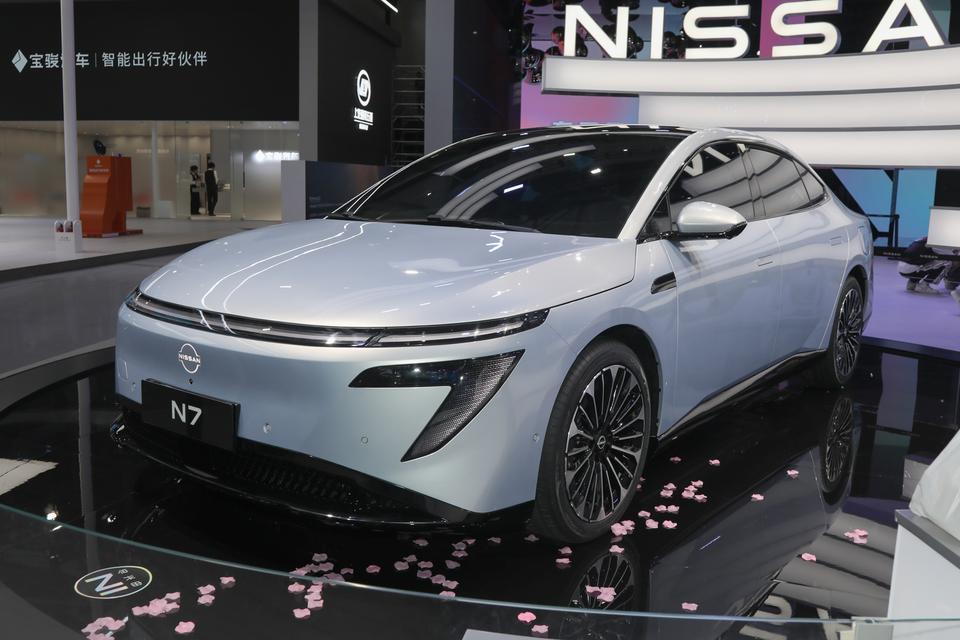 【日产N7】日产_日产N7报价_日产N7图片_懂车帝